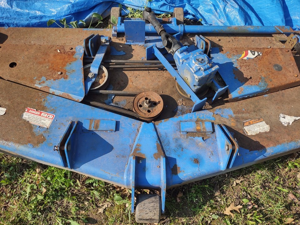 New Holland 914A 72in 6ft Finish Mower Deck New Holland TC33DA Compact ...