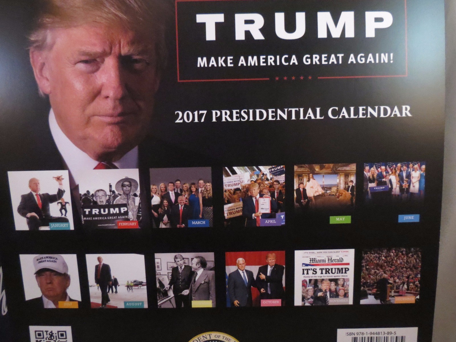 LOT OF 2 DONALD TRUMP PRESIDENT 2017 CALENDARS MELANIA IVANKA PHOTOS ...