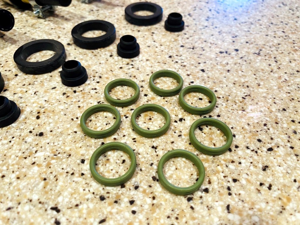 MERCEDES FUEL INJECTOR SET KIT W107 W108 W116 280SE SEL 450SL SLC 450SE ...