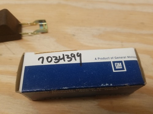 NOS GM 7034399 Nitrophyl Float 1966-77 Rochester Quadrajet 4MC MV M | eBay