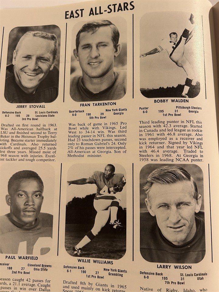 1970 NFL Pro Bowl Program ALL STAR GAME Sayers TARKENTON Butkus PAGE ...