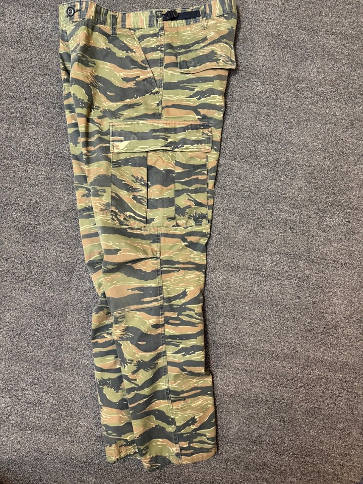 Military Rothco Ultra Force BDU Pants Medium Regular Woodland Camo ...