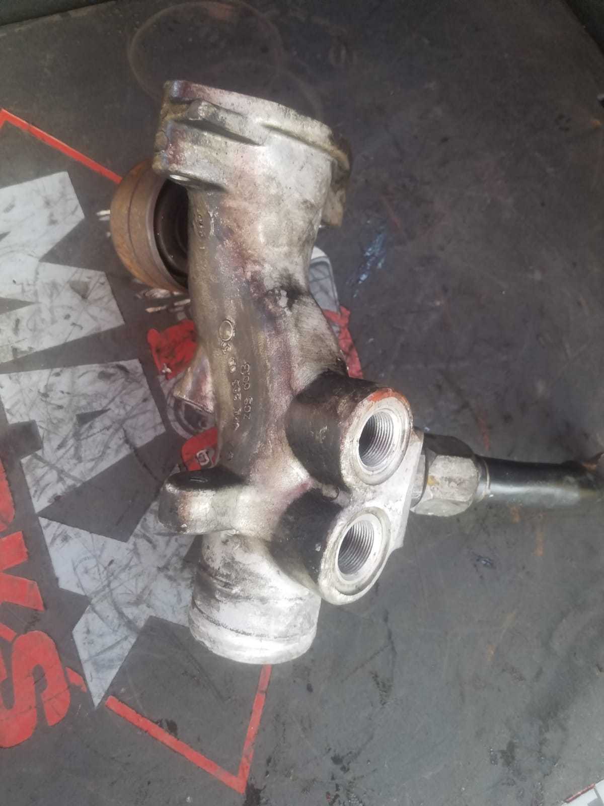 2003 MERCEDES BENZ OM 460 WATER SUPPLY ELBOW PART NUM A4602030030 ...