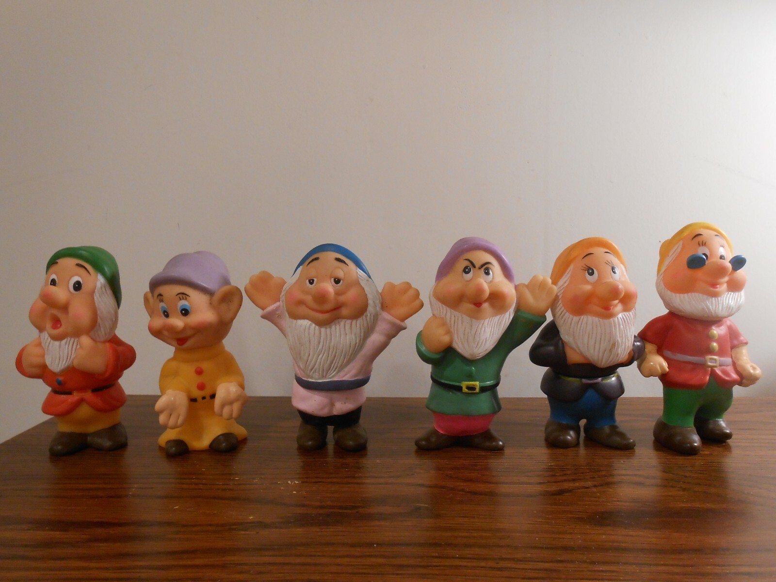 6 Vintage Walt Disney Seven Dwarves Rubber 7 Dwarfs Snow White Squeaky ...