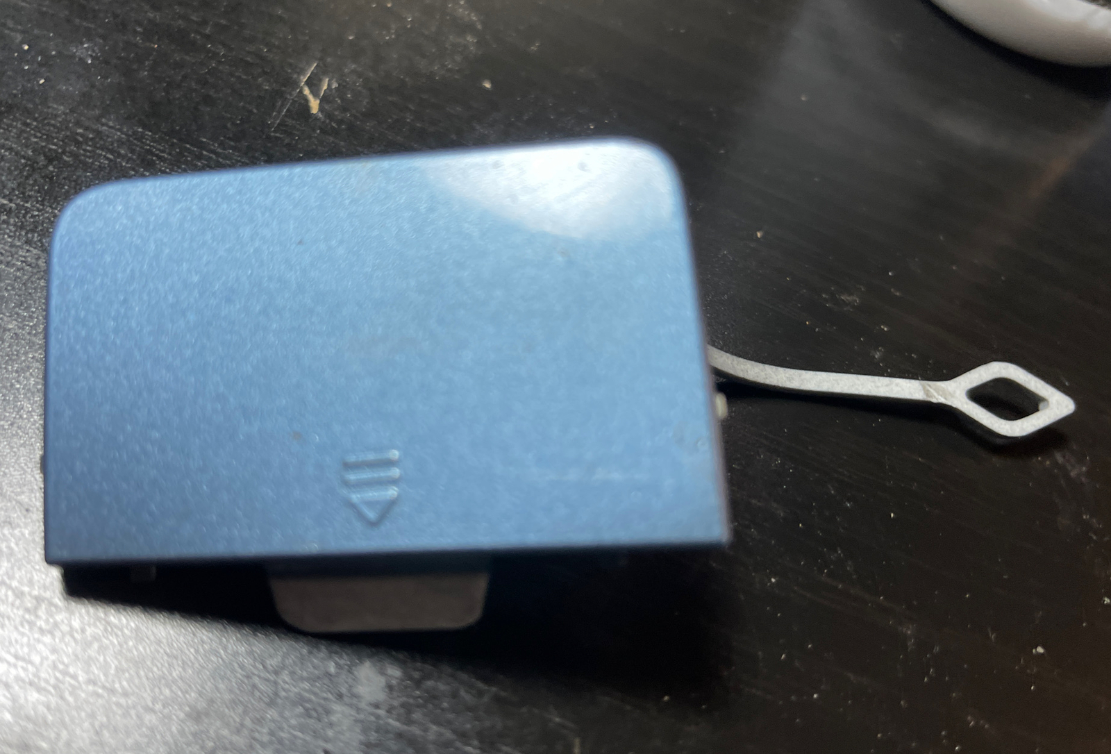 2008-11 Mercedes-Benz W204 FRONT BUMPER Tow Hook Cap 2048850126 ...