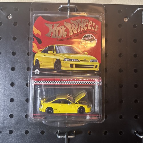 Hot Wheels 2024 RLC Exclusive 1995 Honda Integra Type-R Yellow in-hand ...