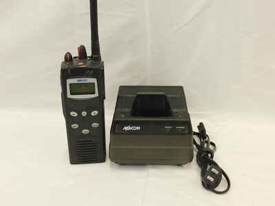 Harris MACom P7100 VHF 150-174mhz P25 Digital Portable Radio w/extras ...