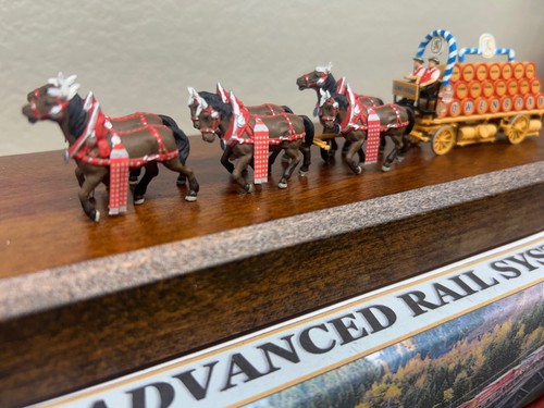 SIX HORSE DRAWN LOWENBRAU BEER WAGON & FIGURES HANDPAINTED HO Scale ...