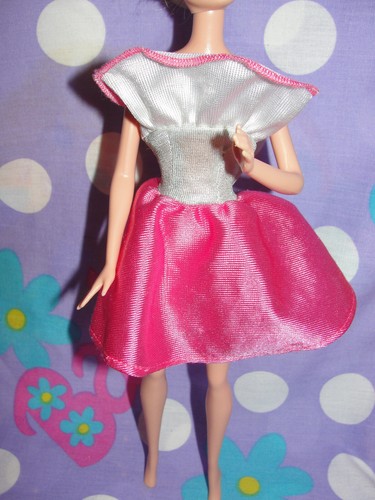 1990 Vintage Barbie Fantasy Fashions 8242 Strapless Ruffle top Dress ...