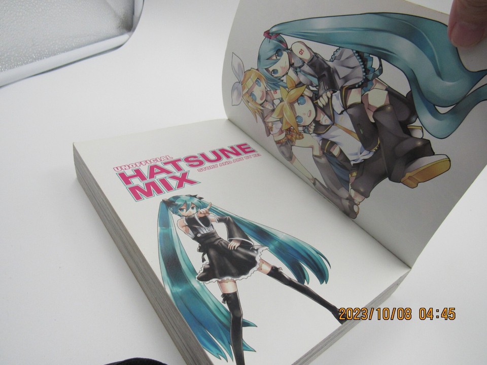 Hatsune Miku: Unofficial Hatsune Mix by KEI Paperback Manga 2014 Anime ...