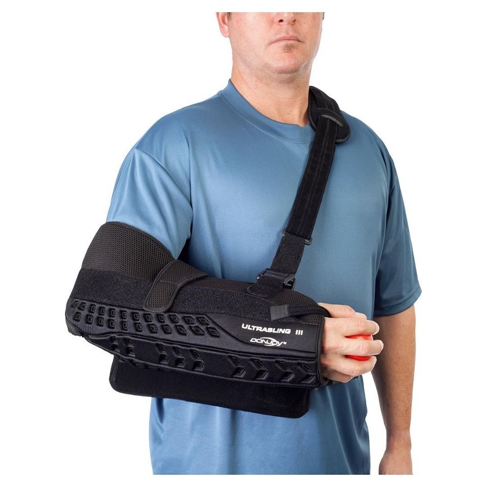 DonJoy UltraSling III Black Shoulder Support Sling with De Rotation ...