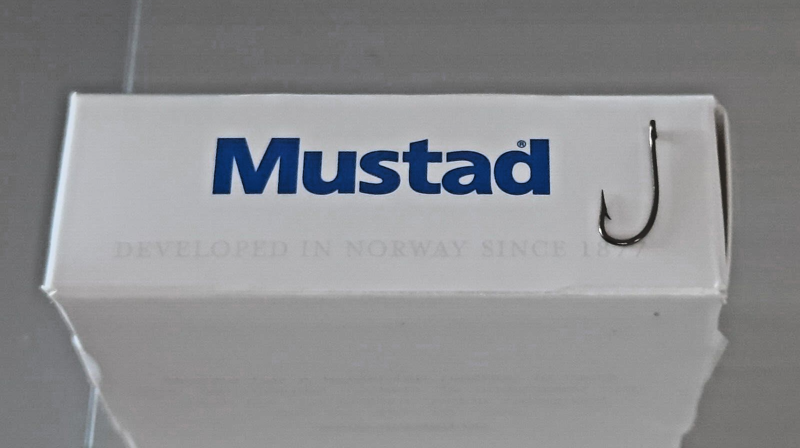 Mustad fly tying hooks 3399D Size 12 Package of 1000! | eBay