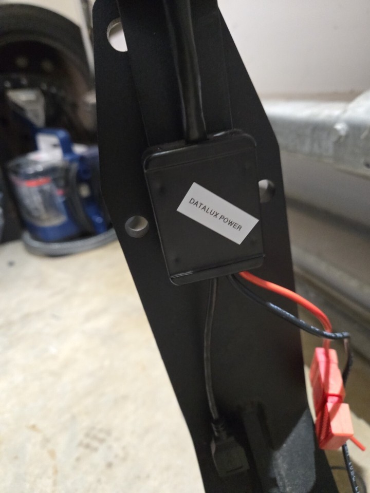 LUND Laptop Stand Mount Datalux Keyboard With Tray UNV-SASK CVPI P71 ...