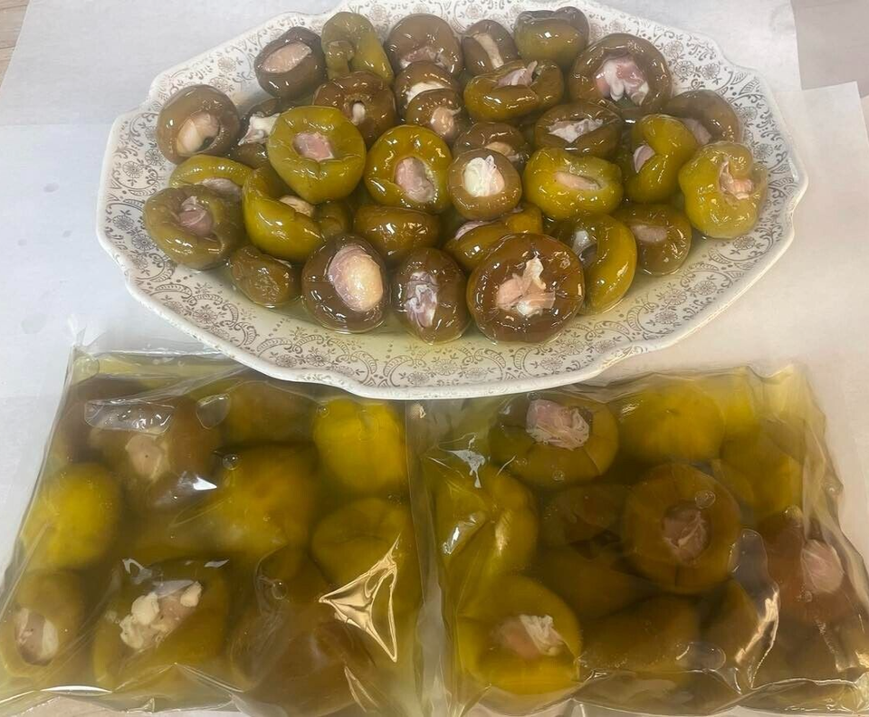 PEPPER SHOOTERS PROSCIUTTO AND PROVOLONE, 2 LB =32 OZ $25 !! US SELLER ...