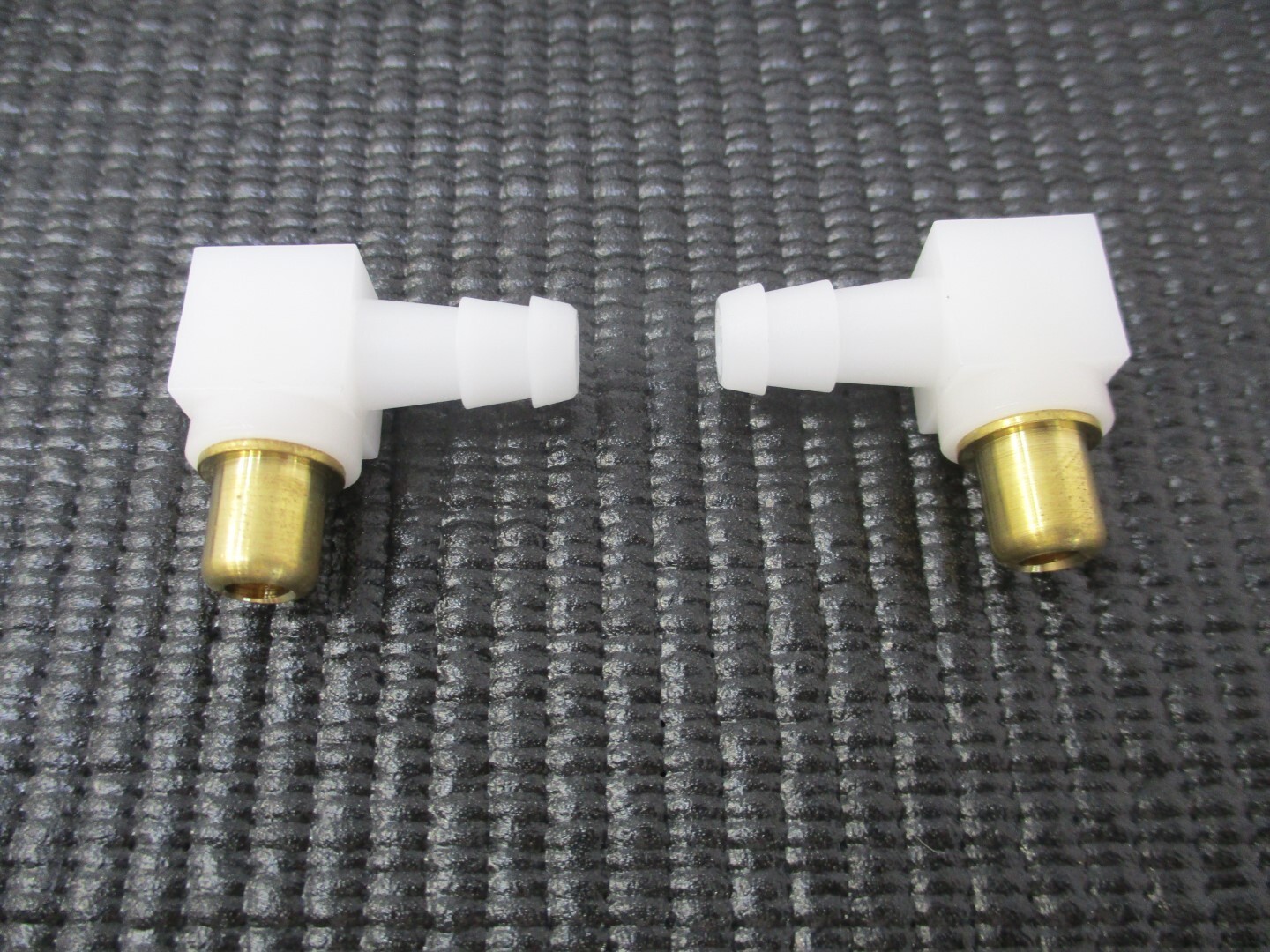 2 Genuine Briggs & Stratton 692317 Carburetor Connector Hose Fitting 1/ ...