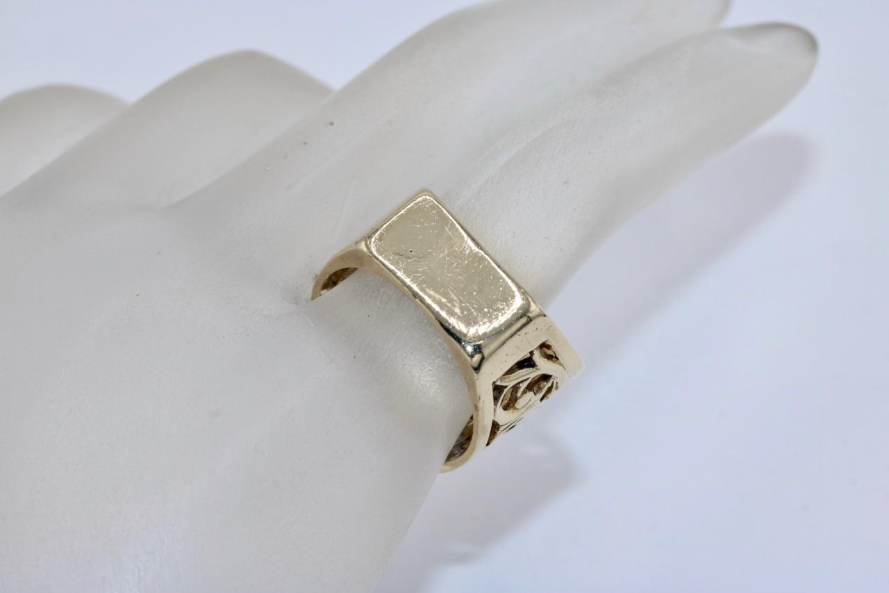 14K Gold Cursive Letter "M" Wide Filigree Graduated D… - Gem