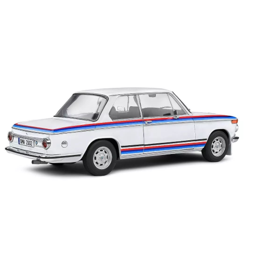 BMW 2002tii TURBO 1971 WHITE 1:18 Solido Auto Stradali Neues Modell ...