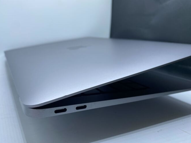 Apple MGN63LL/A MacBook Air 13" "M1" 8 CPU/7 GPU 3.2GHz 16GB RAM 256GB ...