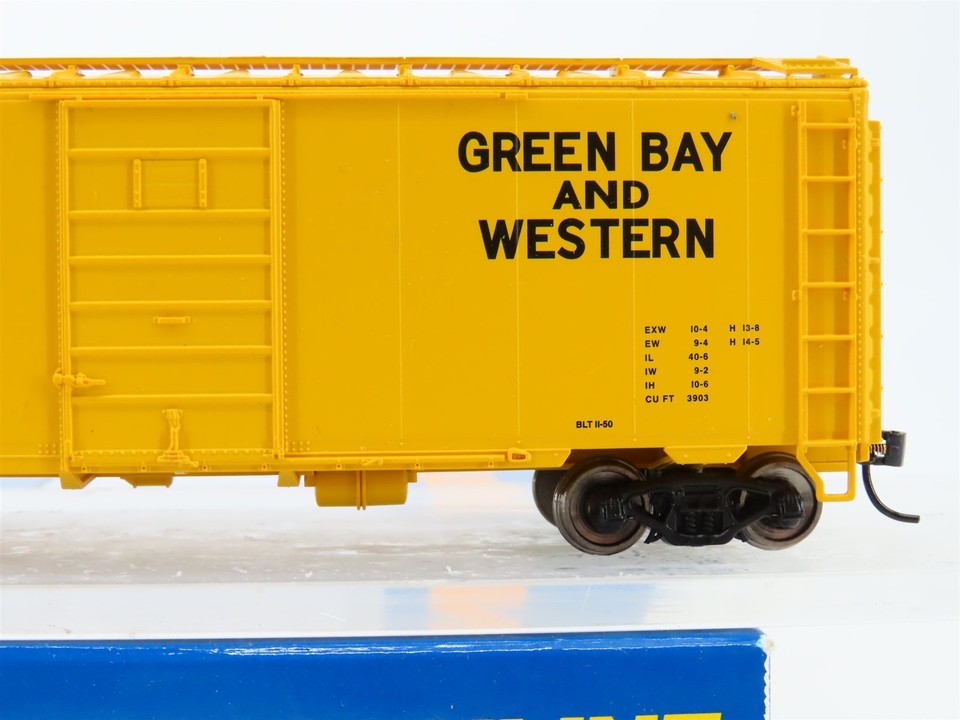 HO Scale Walthers Mainline 910-2369 GBW Green Bay Route 40' PS-1 Box ...