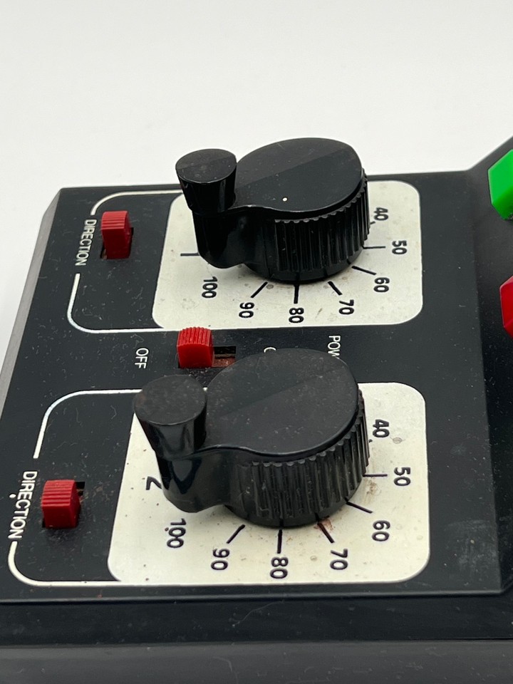 MRC Tech II Dual Power 2800 Model Railroad Transformer Power Pack ...