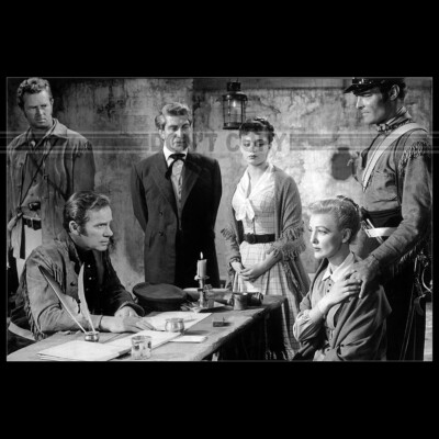 Photo F.023783 STERLING HAYDEN & ANNA MARIA ALBERGHETTI (THE LAST ...