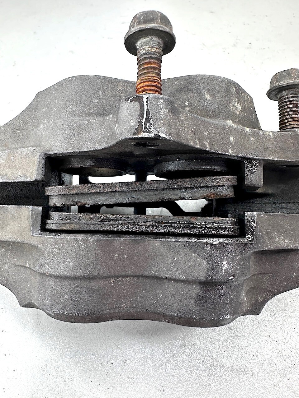 Honda CBR900RR Fireblade 1994-95 R/H Front Brake Calliper 45200-MW0-036 ...