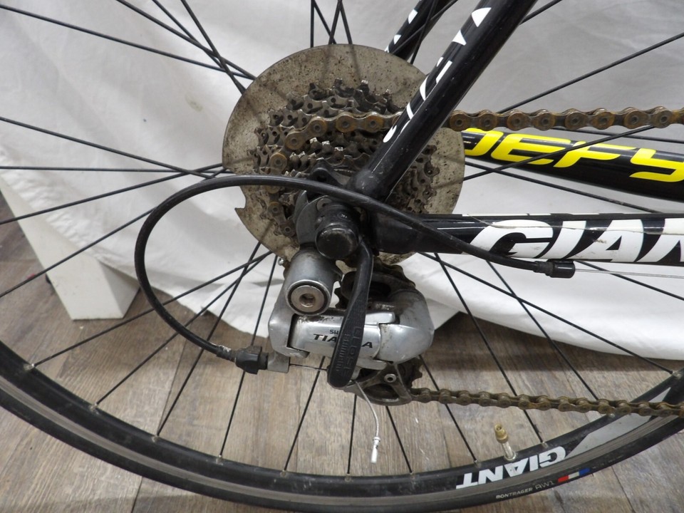 Giant Defy 2 Alluxx SL 6000 Series Butted Tubing Size L Compact Road ...