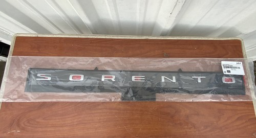 Kia Sorento OEM Emblem | 86310-P2500 | Genuine OEM