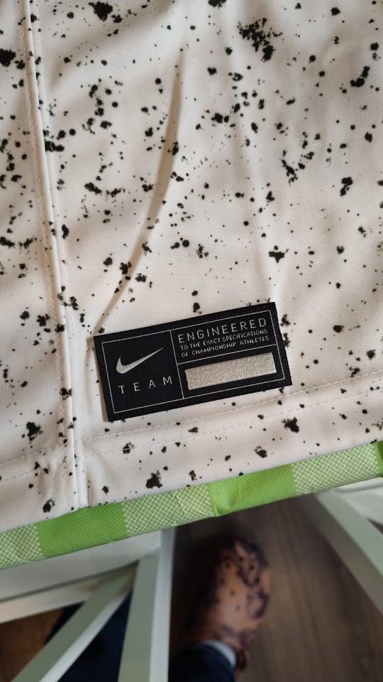 Nike Oregon Ducks Football Eggshell White Jersey #1 Men’s Size: Large ...