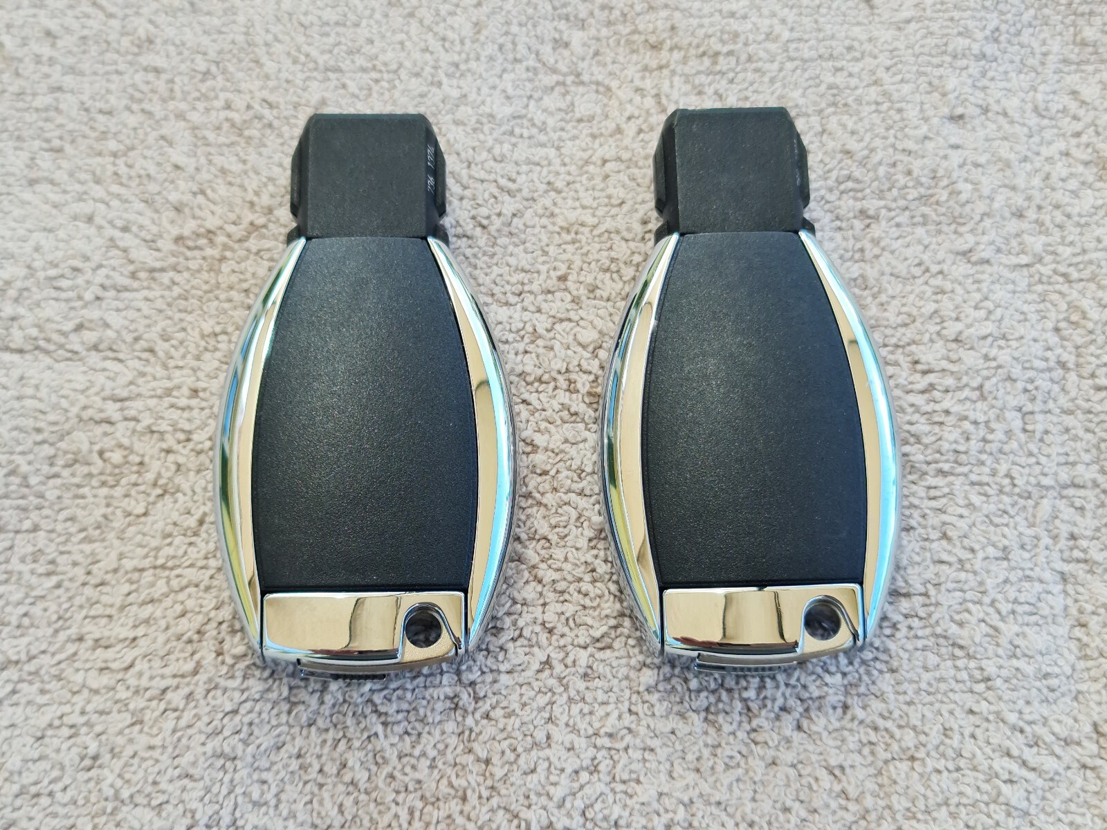 MERCEDES-BENZ OEM GENUINE 4 BUTTON REMOTE SMART KEY FOB GLK GL C CL E S ...