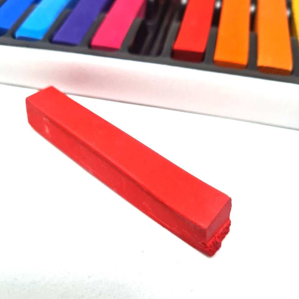 Artist's Soft Dry Pastels Box Set of 24 Colours Drawing Square Chalk ...