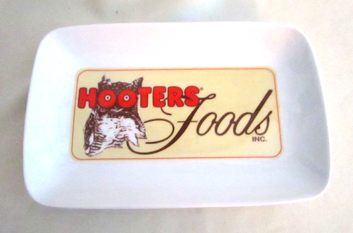 HOOTERS FOODS INC. Serving Dish Tray Appetizer Hot Wings Plate 9 1/4" x ...