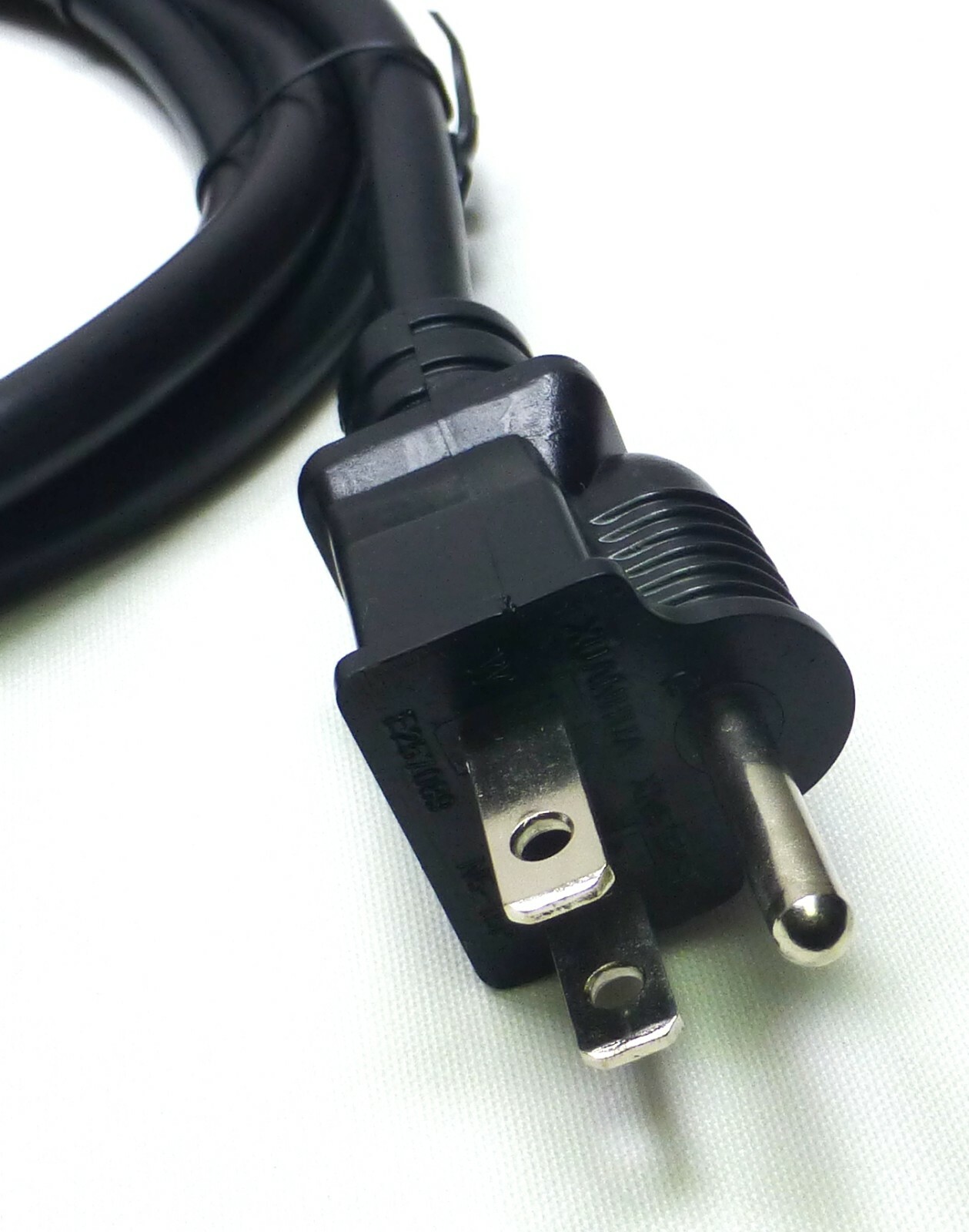 LASE 6 Ft(1.8M) PowerCon to 3 Pin AC Edison Plug 16AWG (for Powered ...