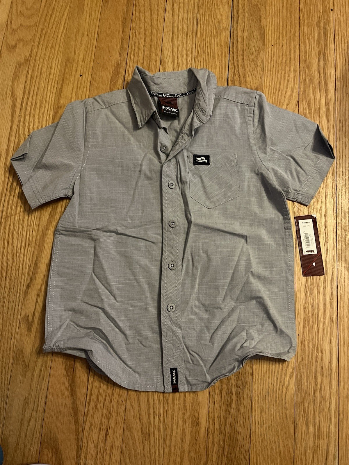 NWT Little Boys Hawk Button Down Short Sleeve Shirt - Size Small (4) | eBay