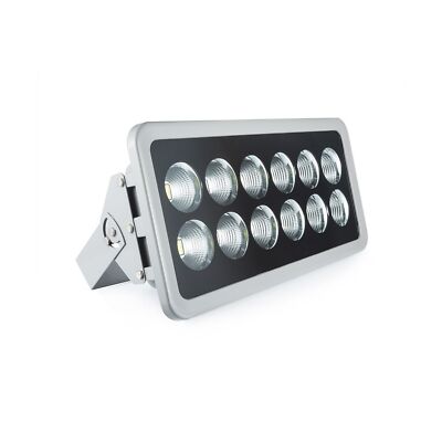 600W LED Spot Light Outdoor Waterproof Flood Light Ultra Bright 60 ...