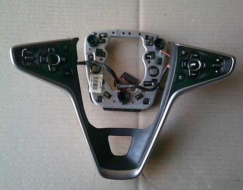 CORNICE CON COMANDI VOLANTE STERZO OPEL INSIGNIA 2.0 CDTI 4WD ANNO 2013 ...