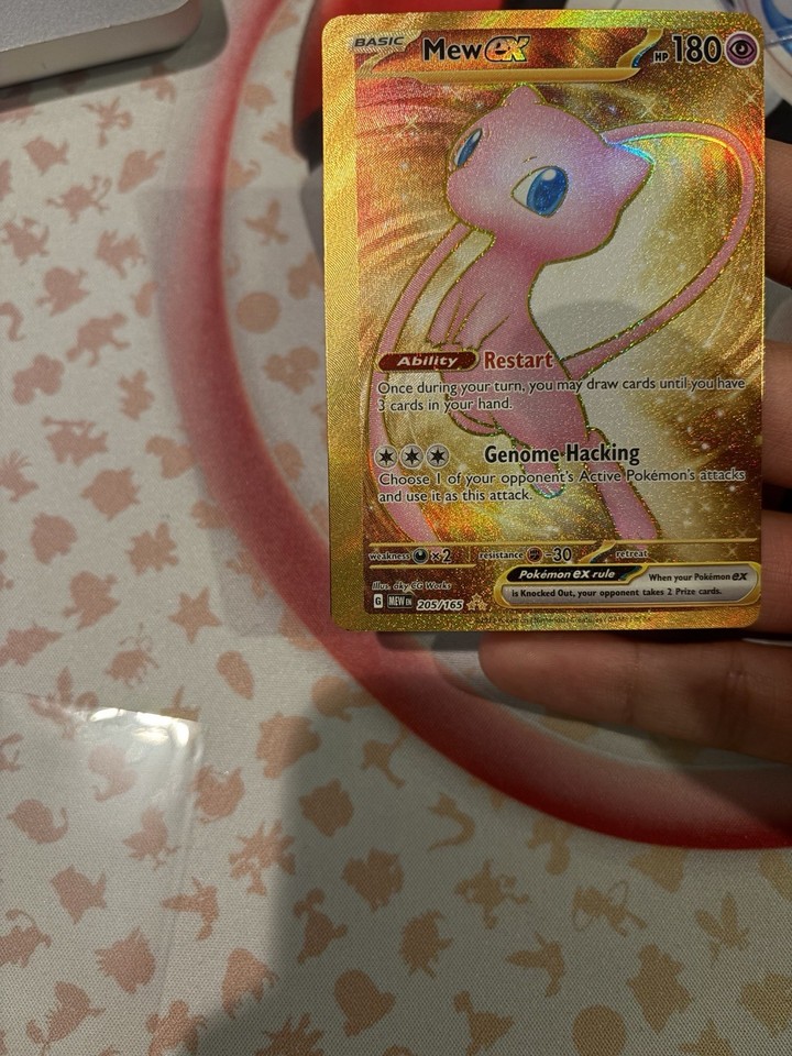 ERROR MISCUT Pokémon TCG Hyper Rare Gold Mew EX 205/165 Scarlet ...