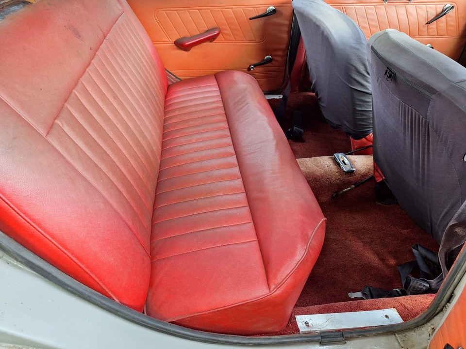 Morris 1100 mk1 - 1967 - 54,000 miles - Film Star - Starts and Drives ...