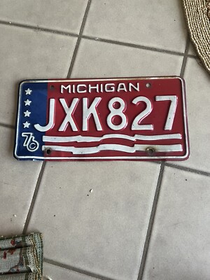 VTG 1976 MICHIGAN STATE LICENSE PLATE FLAG BICENTENNIAL MAN CAVE GARAGE ...