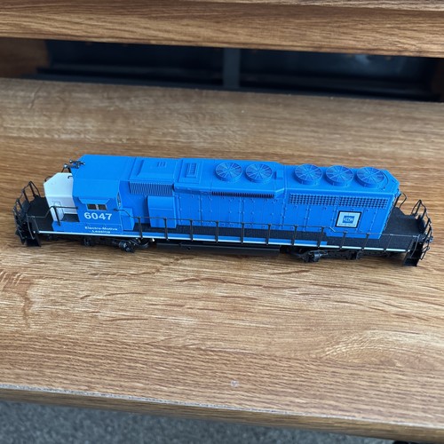 KATO HO Scale - EMD Leasing SD40-2 #6047 | eBay