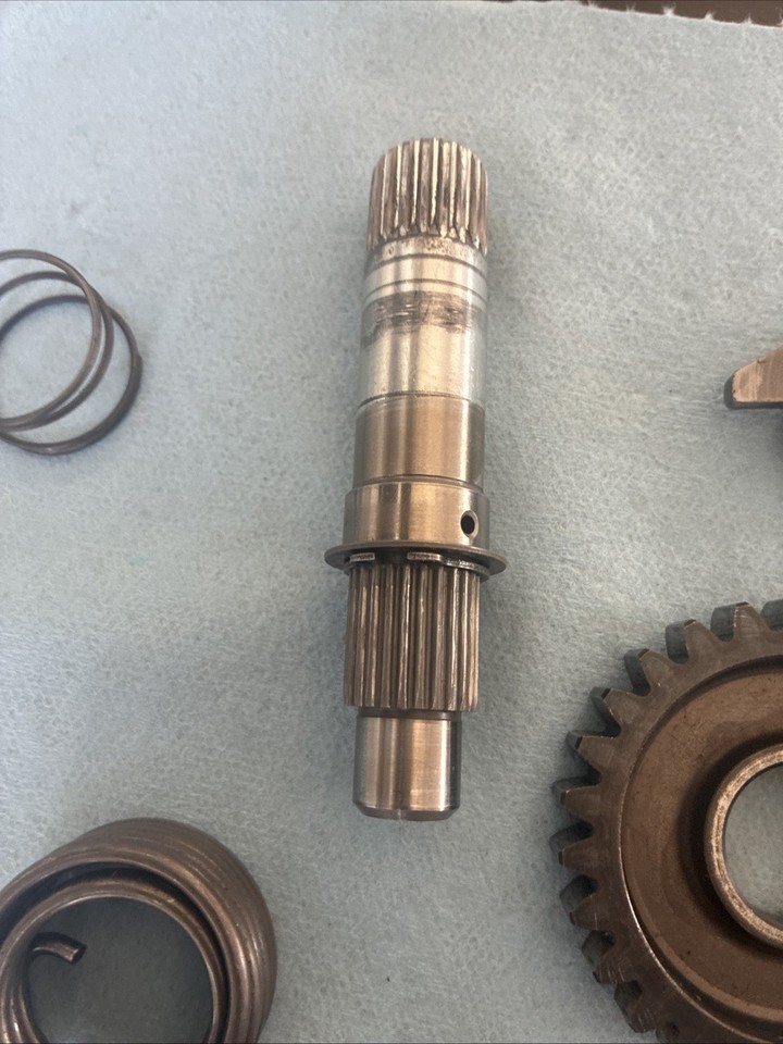 Honda CR250 1988-1991 OEM Kickstarter Spindle Complete 28251-KS7-830 | eBay