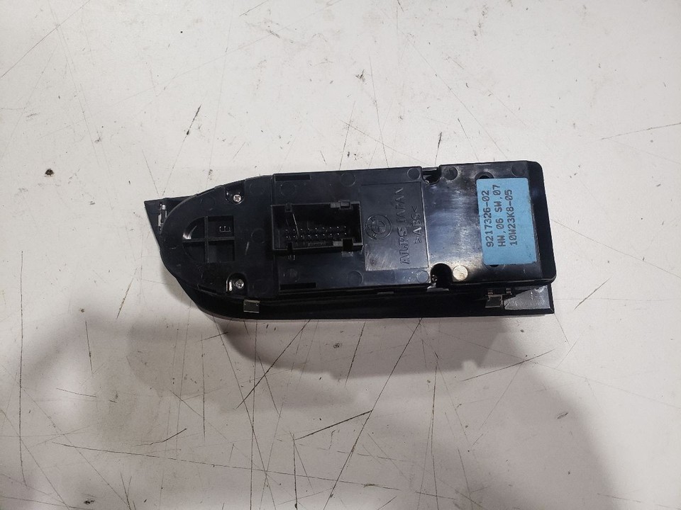 2011 BMW 323I E90 LCI Sedan - Left Window Switch (Non Power/Memory ...