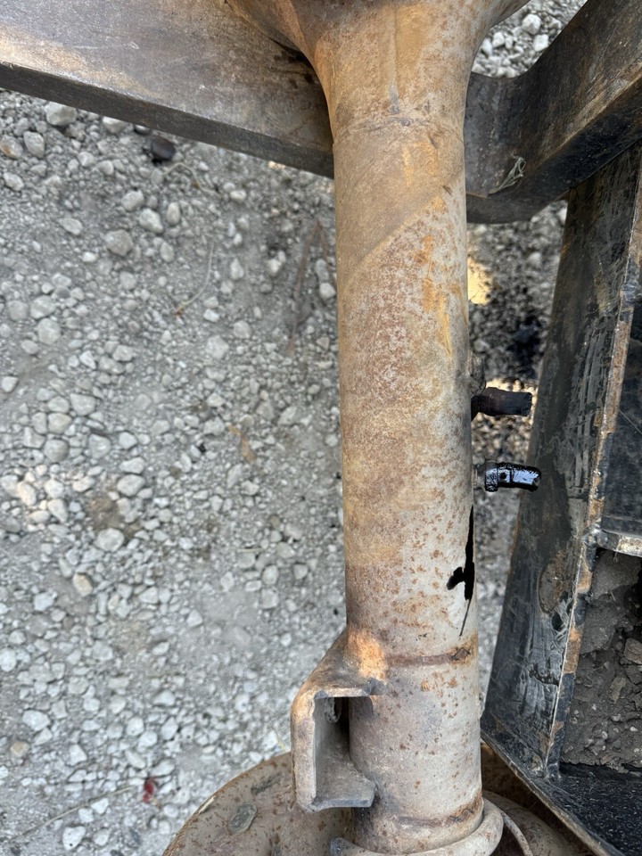 Ford 9 Rear End Differential Axle Housing Open 3.00 Galaxie Thunderbird ...