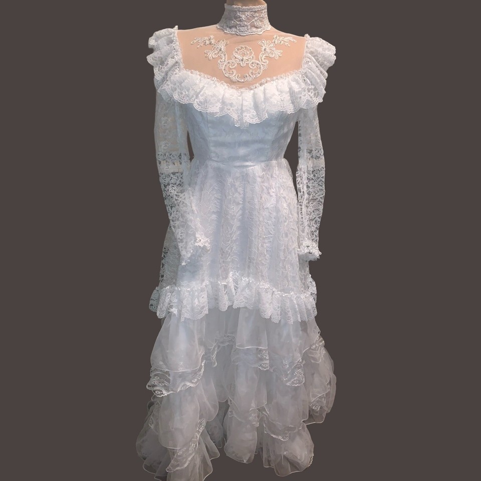 Vintage White Lace Wedding Gown Dress Romantic Boho Victorian Bell Sz 7 ...