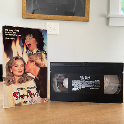 She-Devil (VHS/VCR Tape, 1992) Meryl Streep Roseanne Barr 80s Dark Comedy 23568087528| eBay