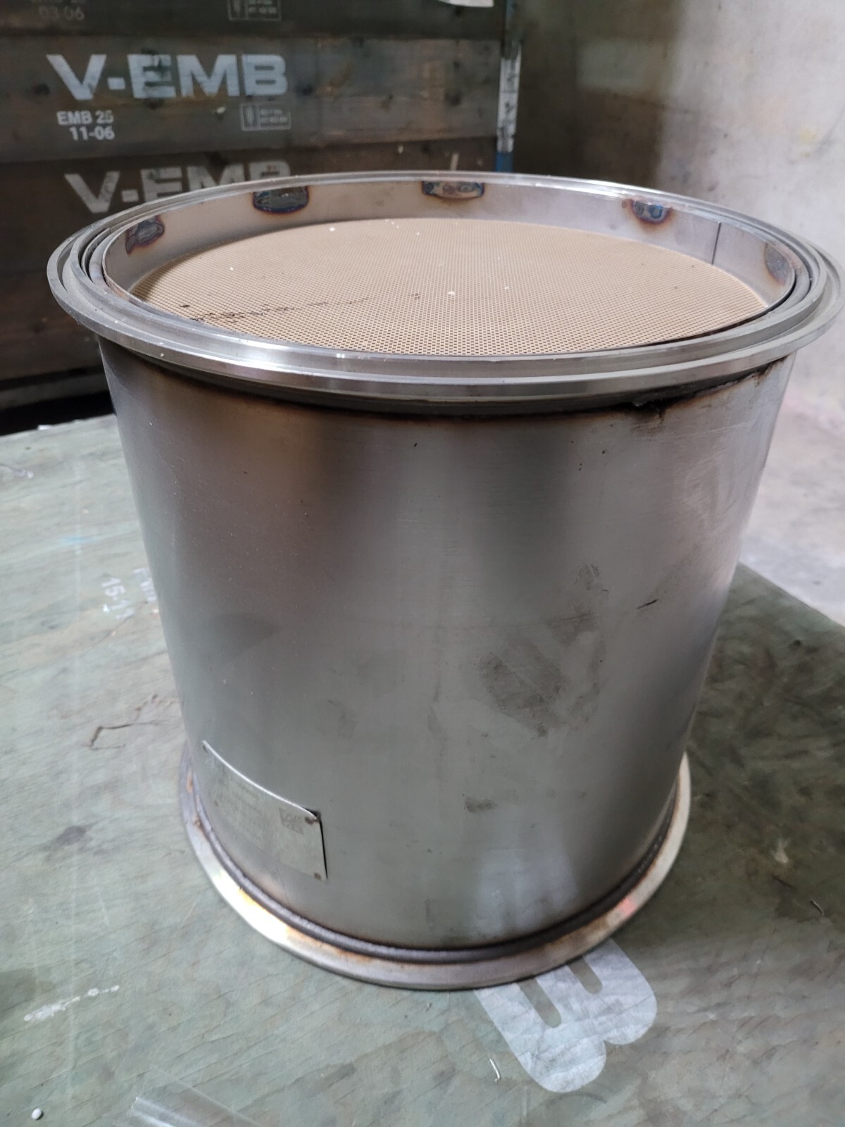 OEM Volvo/mack DPF Diesel Particulate Filter 21395825 for sale online ...