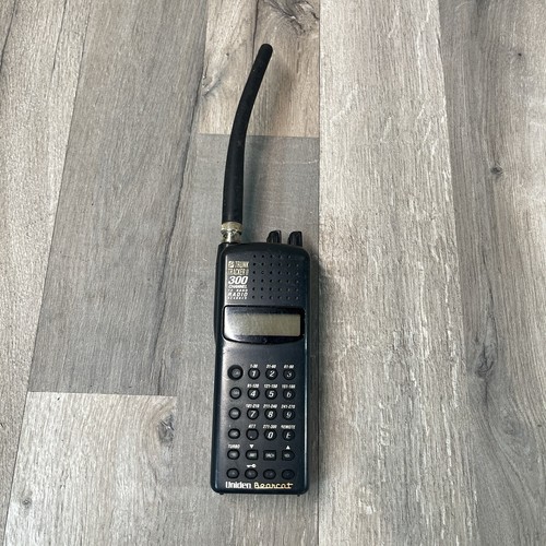 UNIDEN Bearcat Handheld TrunkTracker II Scanner, 300 Channels | eBay