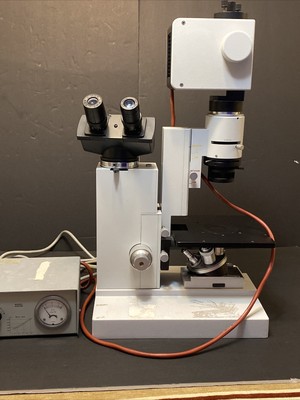 Leitz Diavert Inverted Phase Contrast Microscope 4X, Phaco 10,20, PL 2. ...