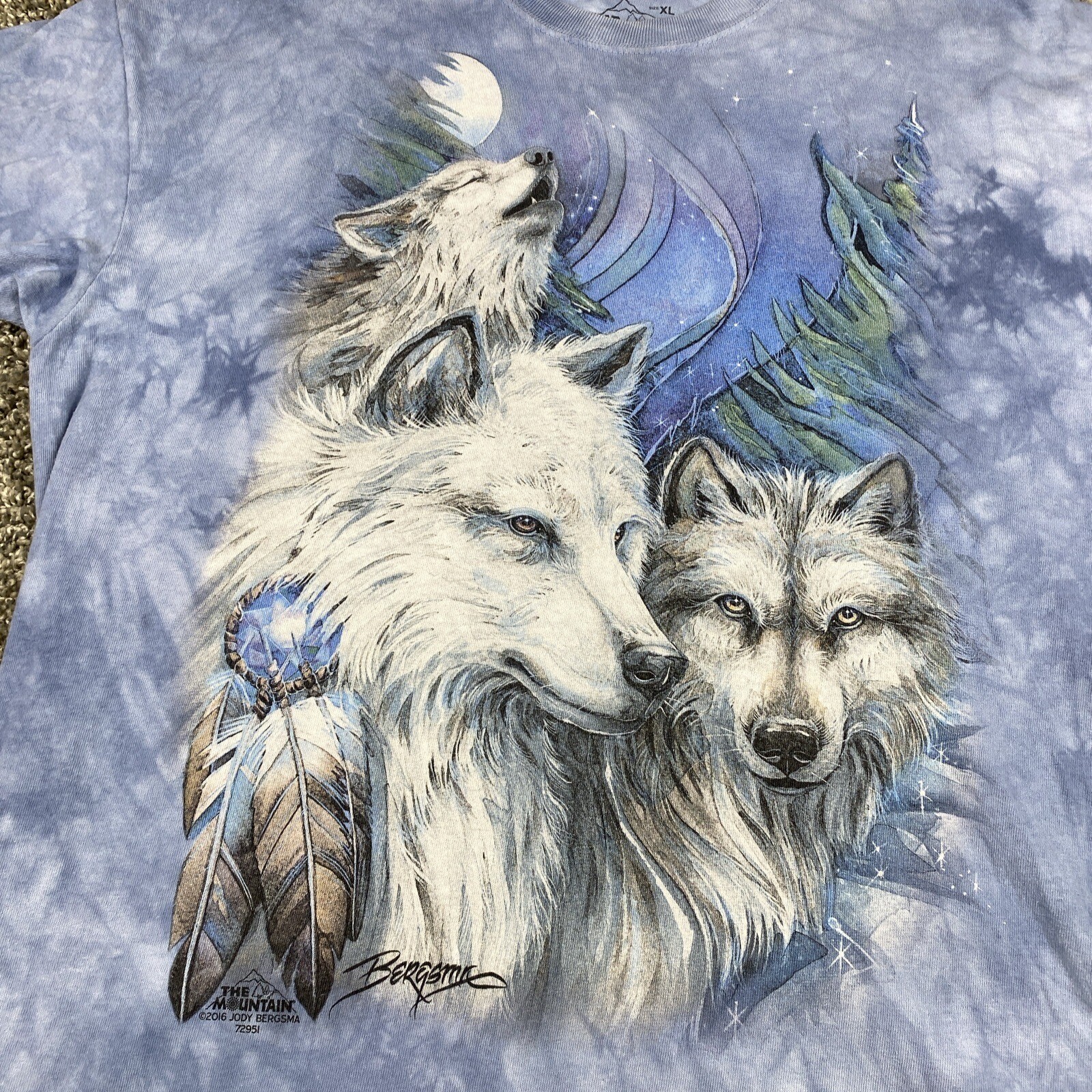The Mountain White Wolves Shirt Adult Extra Large XL Blue Tie Dye Feathers Howls | eBay