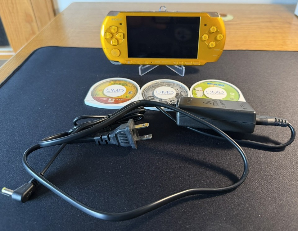 Sony PlayStation Portable PSP-3000 Gold Console 3 Game Bundle Tested ...